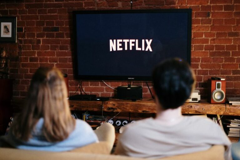 Netflix Und Chill: Bedeutung Und Netflix Tipps